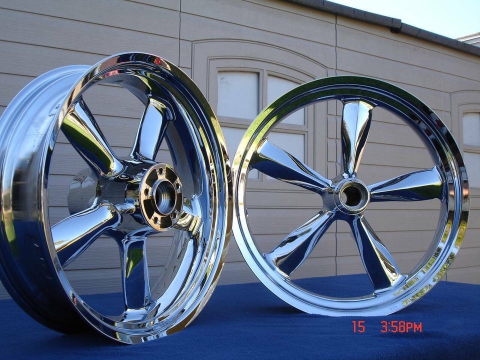 Harley Davidson Chrome Dyna Switchback Wheels FLD 2012-2019 Exchange ...