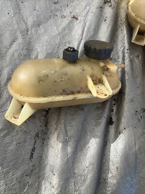 1984-1991 BMW 318i 325i E30 Coolant Reservoir Expansion Tank 1707540 ...