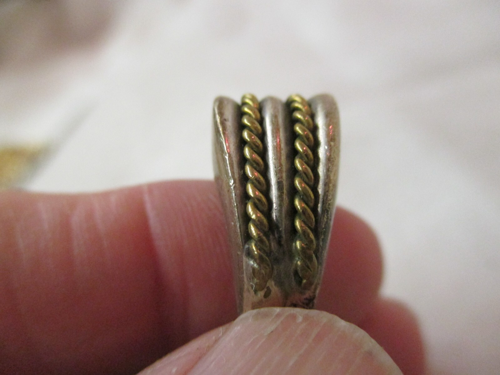 Vintage Mexico Sterling Ring with braided gold wires - Gem