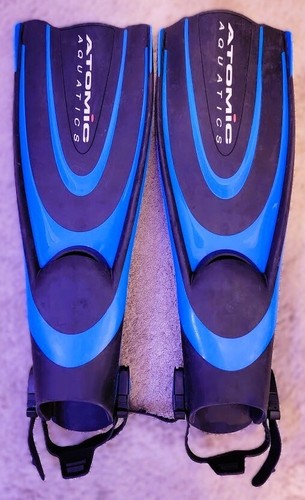 Atomic Aquatics Blade Fin size XL Blue | eBay