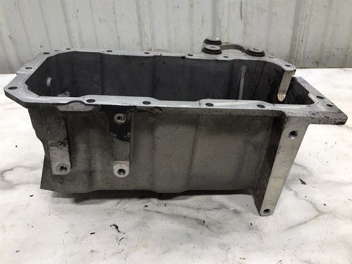 02 Mercury M2 240 Hp EFI V6 Jet Boat Engine oil pan cover housing case ...
