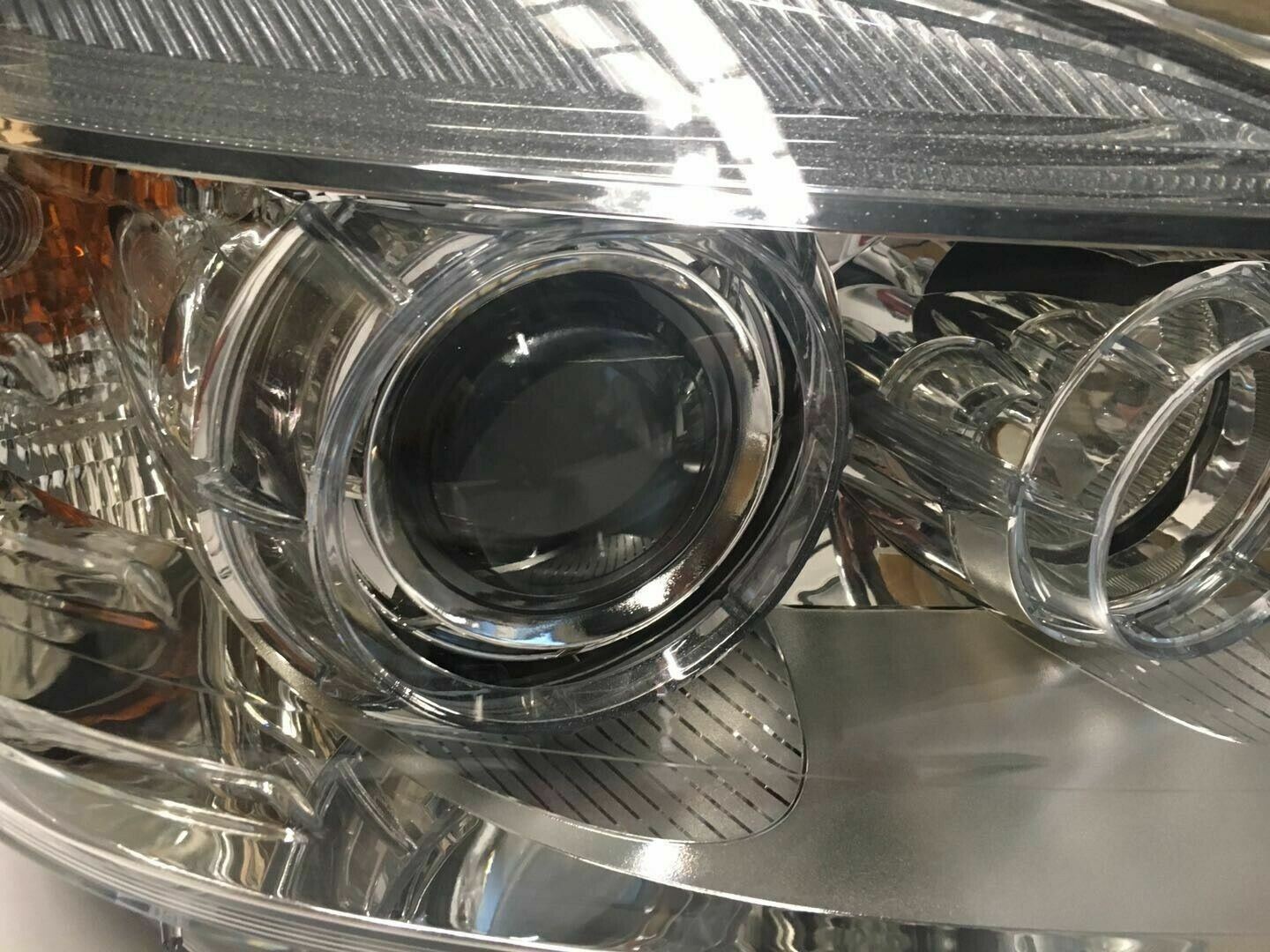 Headlight HID Xenon RH Fit Mercedes-Benz C-Class 2008-11 2048203239 ...
