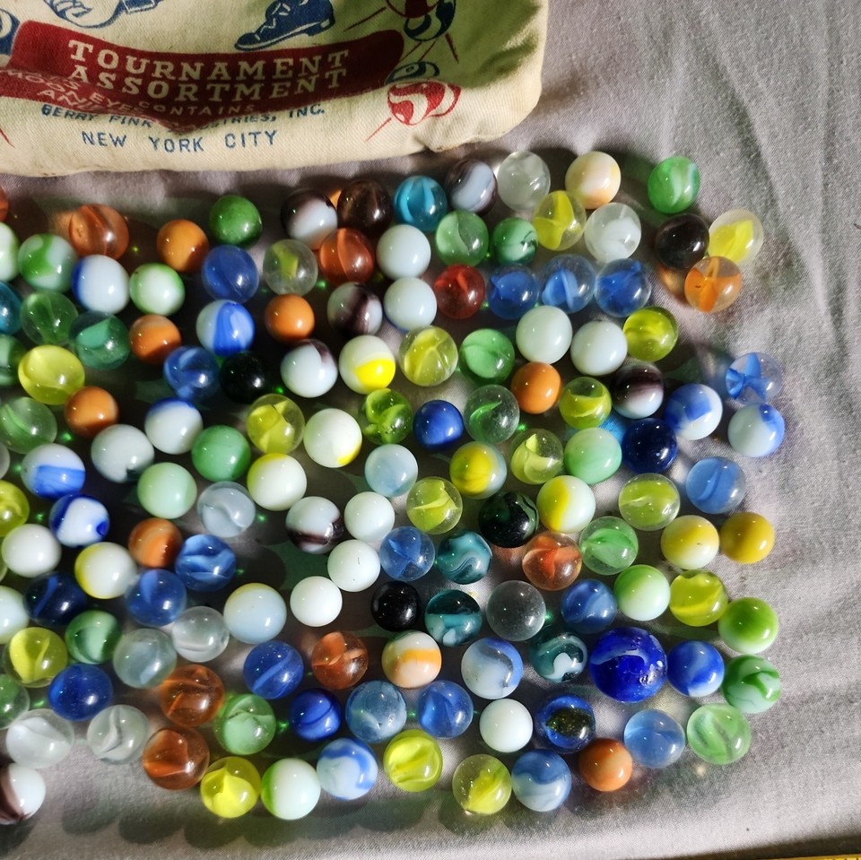 Rare 1950’s Canvas Marble King Tournament Assortment Marble Bag with ...