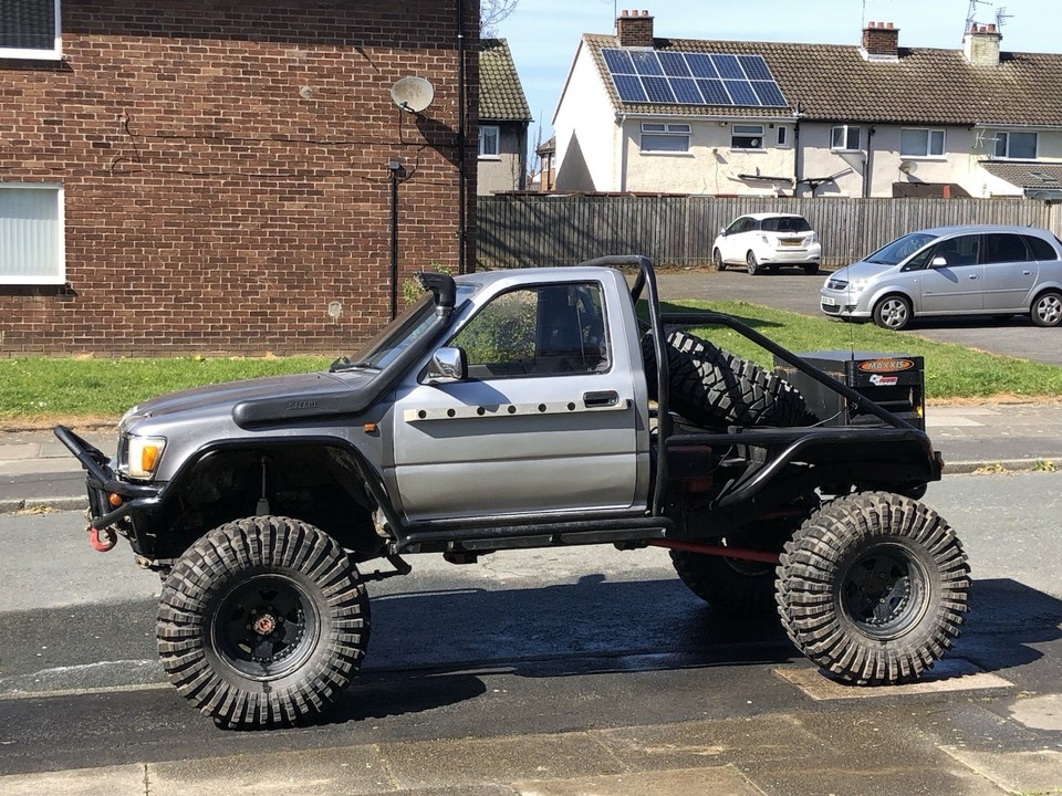 1995 mk 3 single cab hilux ln105. 3.0 1kzt engine……….. | eBay UK