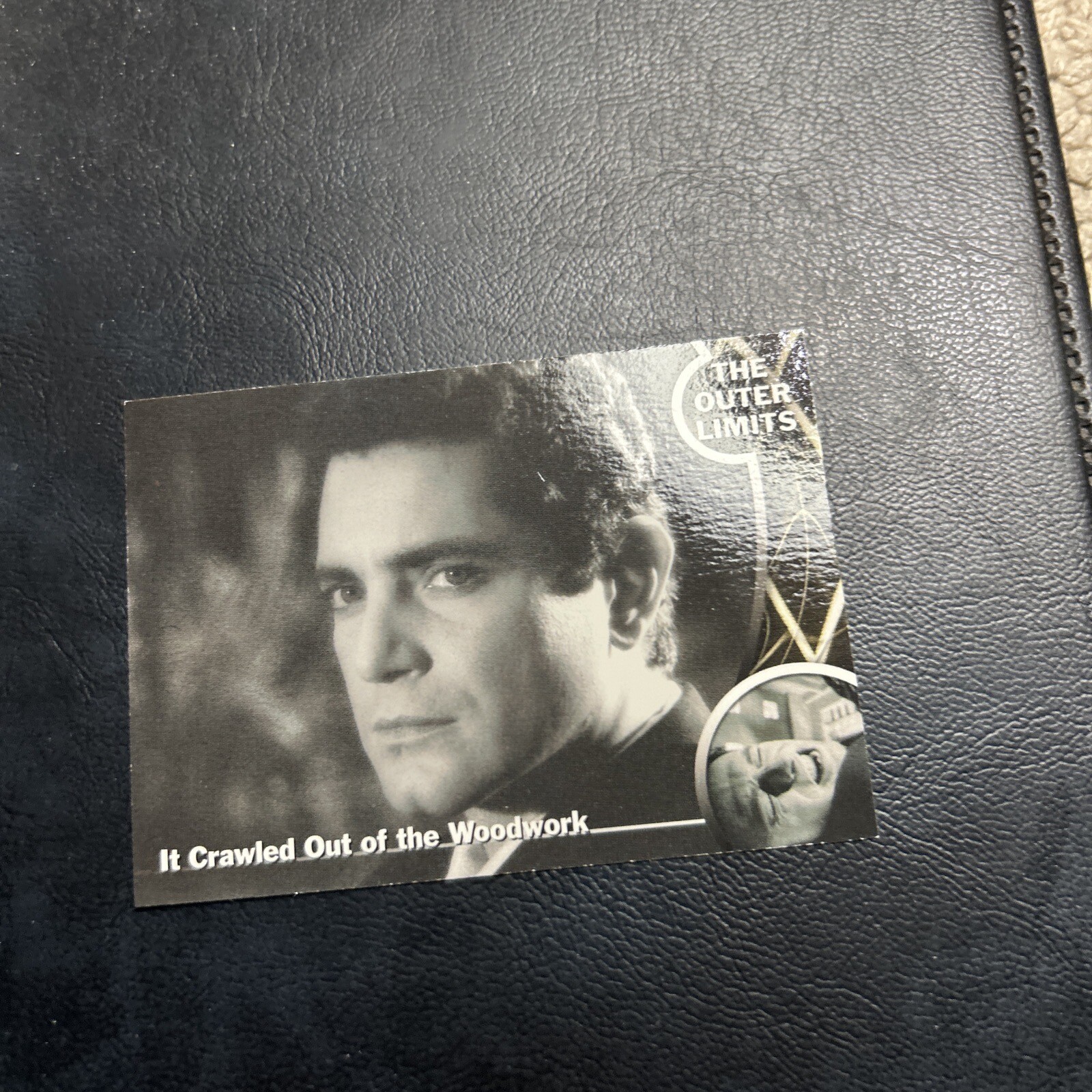 Jb19 The Outer Limits 2002 Premier #43 It Crawled Out Of The Woodwork ...