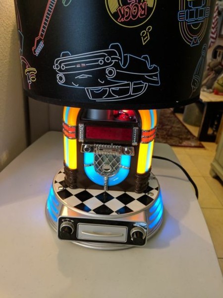 King America Retro Style Jukebox Lamp Alarm Clock Radio W/ iPod Dock ...