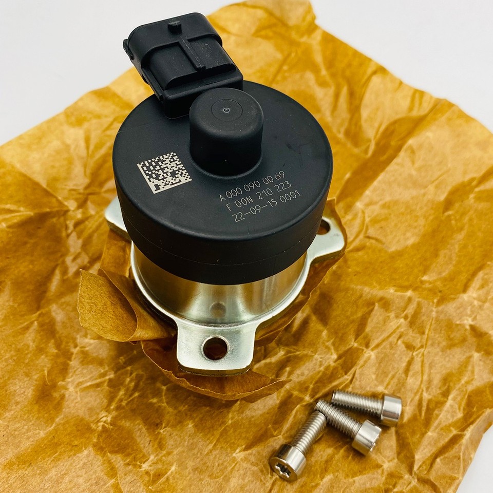 DETROIT A0000900069 F00N210223 Fuel Meter Quantity Control Valve DD13 ...