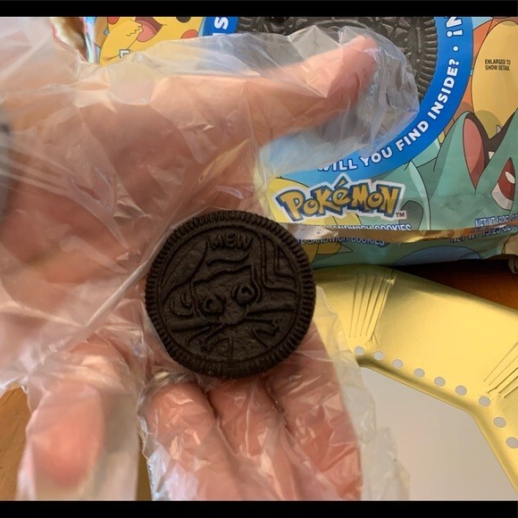 RARE MEW OREO + Unopened pack of pokemon Oreo cookies 44000071349| eBay