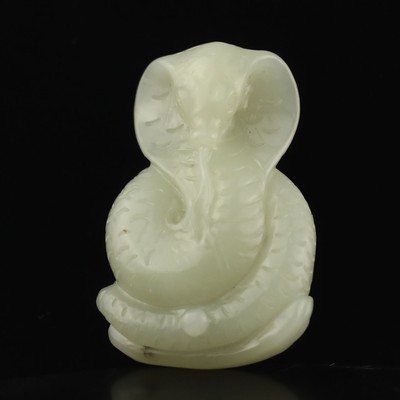 China Old Natural hetian Jade hand carved statue of snake zodiac ...