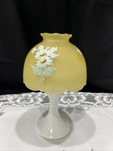 Vtg Westmoreland Tea Light Fairy Lamp Milk & AmberIsh gold Satin Color ...