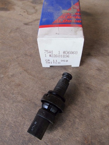 NOS GM PART # 22601896 ACDELCO # D6068 DOOR JAM SWITCH NEW IN BOX | eBay