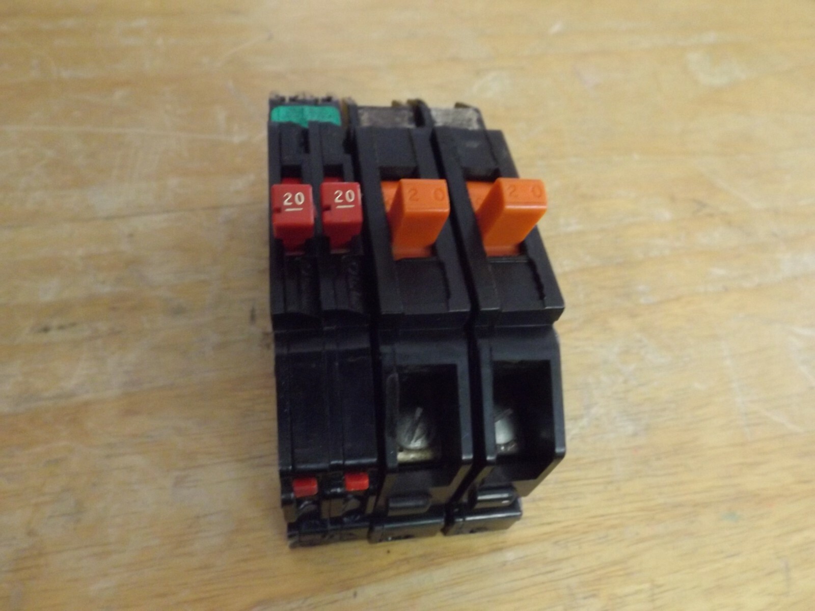 6 Zinsco Breakers 3)40amp & 20amp Double Pole plus 2 Single Orange ...