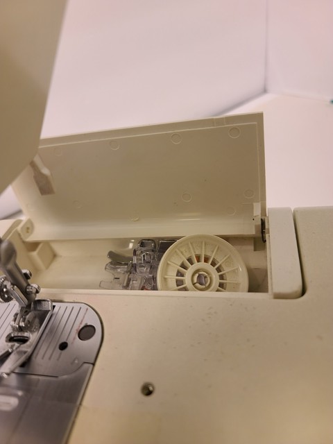 SINGER Sewing Machine School Model 5830C Great for sale online | eBay