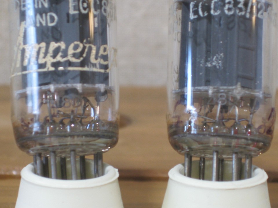 Amperex 12AX7 / ECC83 electronic tubes Matching pair Long plates D ...