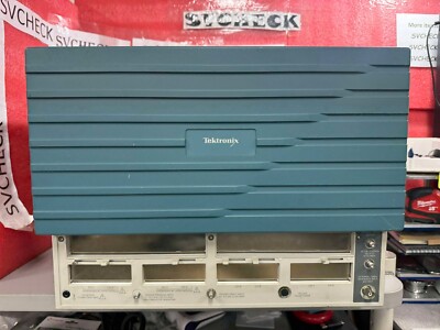 TEKTRONIX TDS8200 DIGITAL SAMPLING OSCILLOSCOPE WINDOWS XP OPTION STD ...