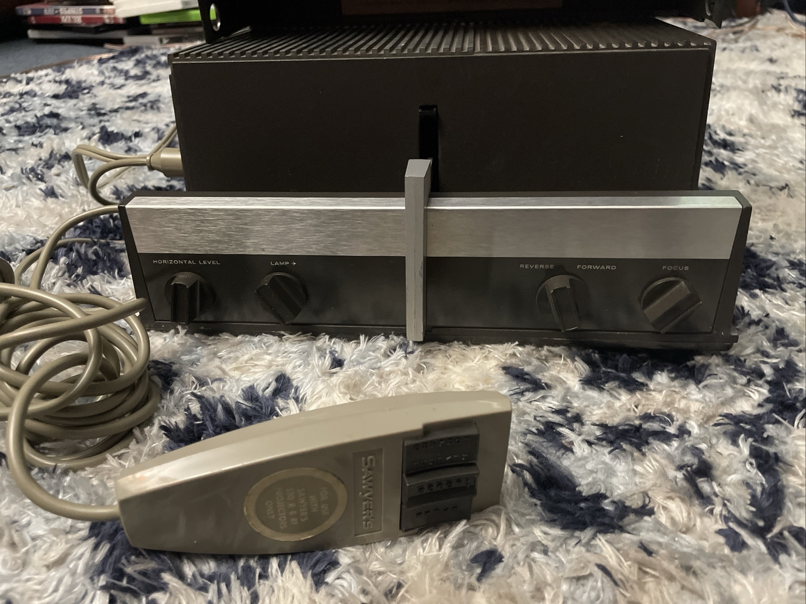 Sawyer's 550R Portable 4in Lens 500W 2x2 Slide Projector Works Fine | eBay