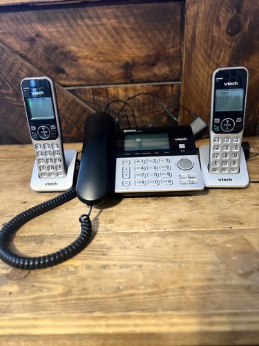 VTech CS6949 Expandable Cordless Phone System Digital Answering Machine ...