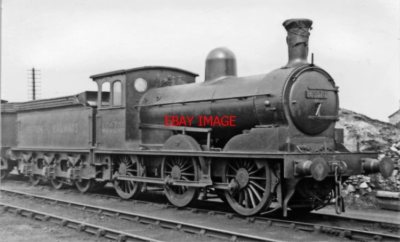 PHOTO LNER EX NER 0-6-0 CLASS J21 65070 AT DONCASTER LOCO DEPOT | eBay UK
