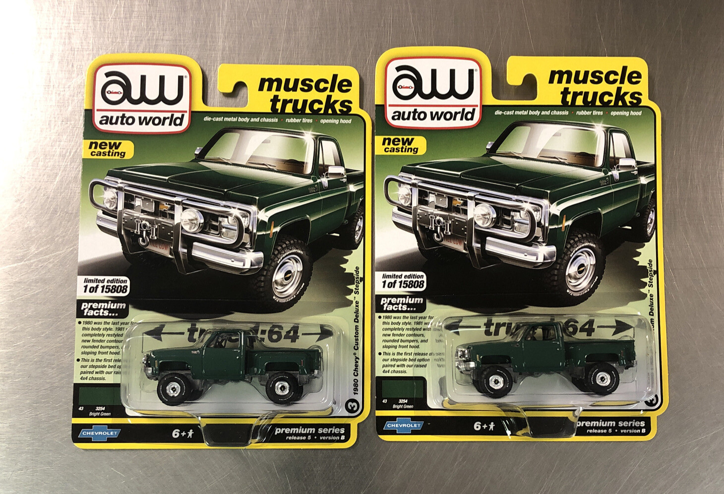 AUTO WORLD MUSCLE TRUCKS 1980 CHEVY CUSTOM DELUXE STEPSIDE GREEN ( LOT ...