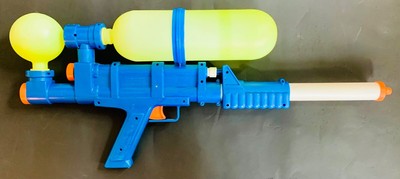 Collectible Original Retro Super Soaker 100 w/original box - good cond ...
