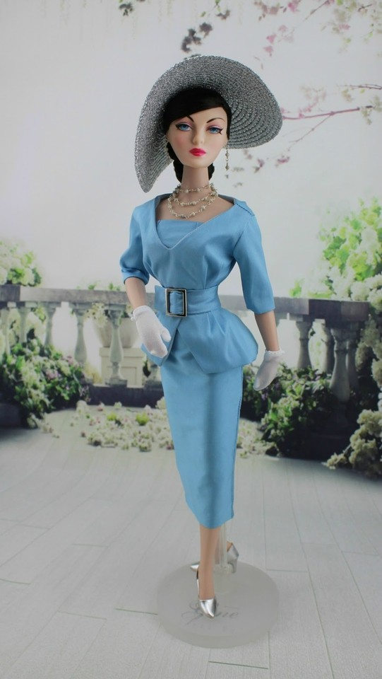 Sandra Stillwell Presents RUE FRANCOIS Fashion for 16" Gene Dolls ...