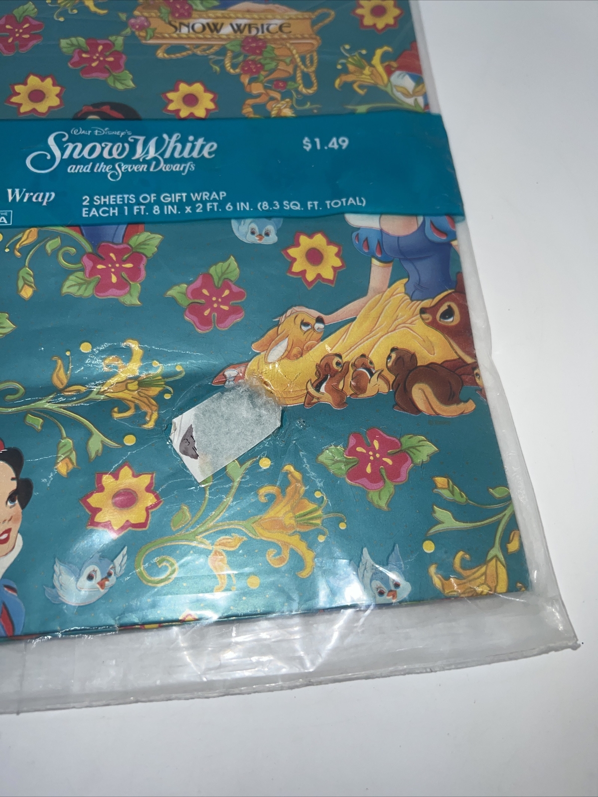 New Disney Snow White & Seven Dwarfs Gift Wrap Paper 8.33sq ft | eBay