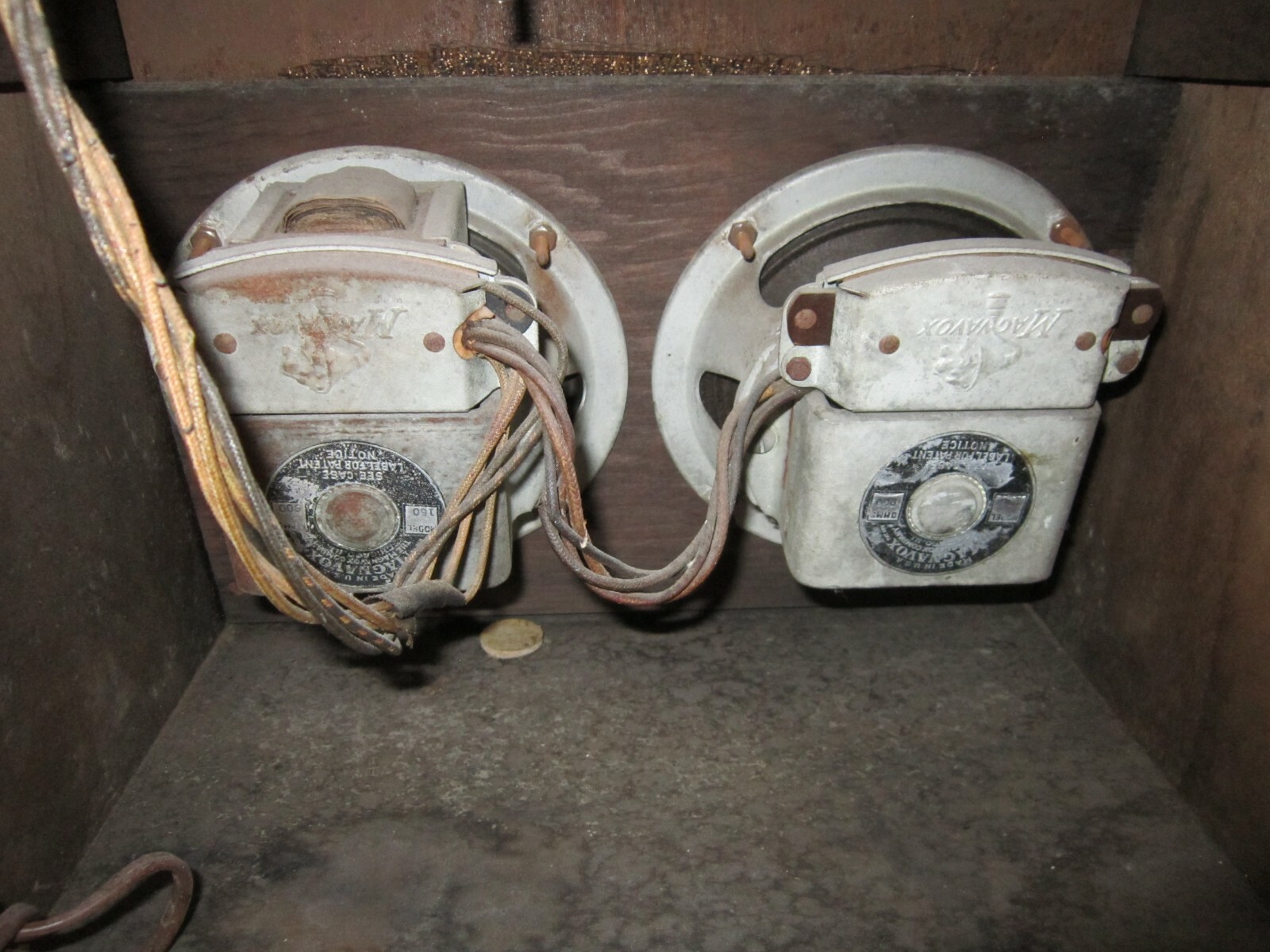 2 Speaker Edison Bell Deco Tombstone Radio MayNot Be Fully Functional ...