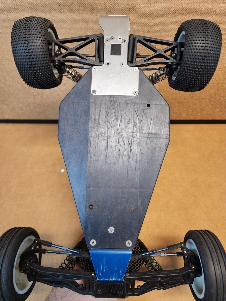 Team Associated RC10B4 Factory Team Competition 2wd Buggy Vintage RC10 ...