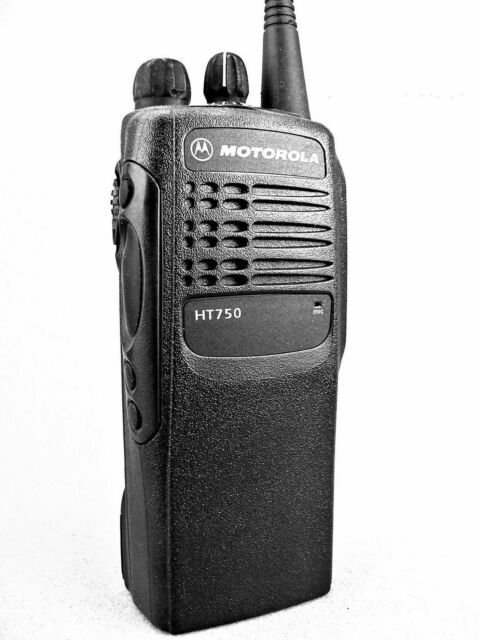 Motorola HT750 VHF 4-Channel 2-Way Radio - Black (AAH25KDC9AA2AN) for ...