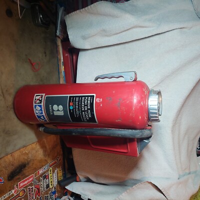 Fire Extinguishers - Red Line