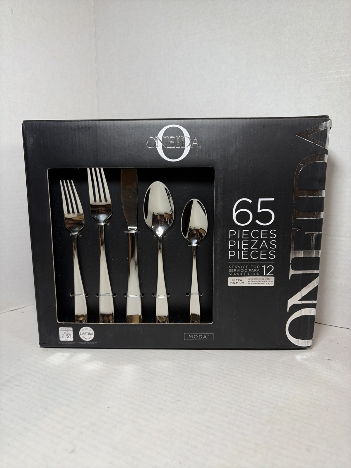 Oneida Moda 65-Piece Flatware Set - 18/10 Stainless Steel - T711065DL20 ...