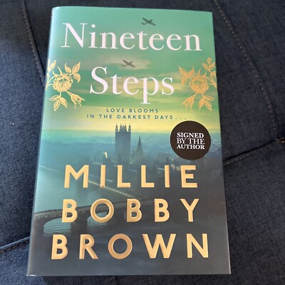 MILLIE BOBBY BROWN SIGNED BOOK Nineteen Steps Hardback AUTOGRAPHED ...