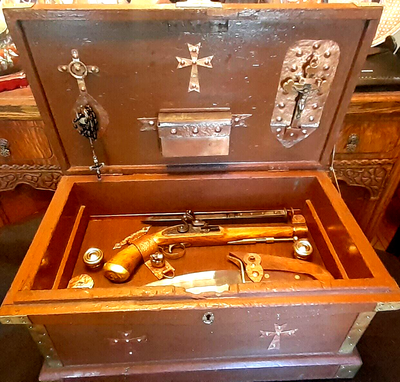 Werewolf Hunter Kit Taylor Lautner: Werewolf Hunter' TV Series In