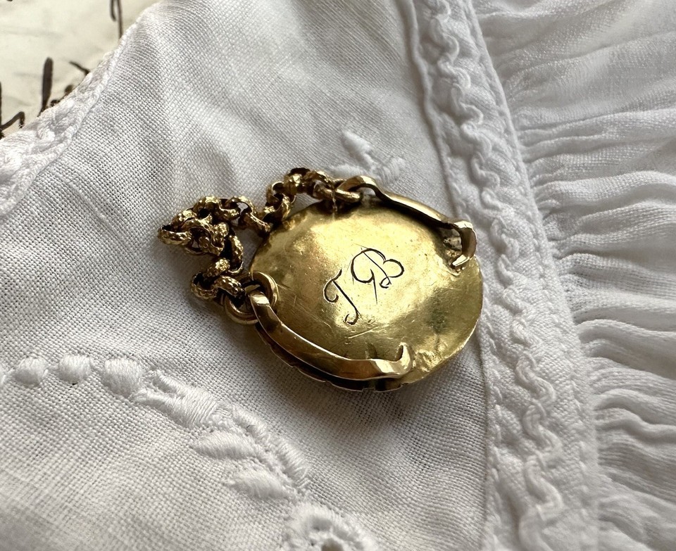 Antique 17th Century Stuart Crystal Memento Mori Pendant in 22k Gold | eBay