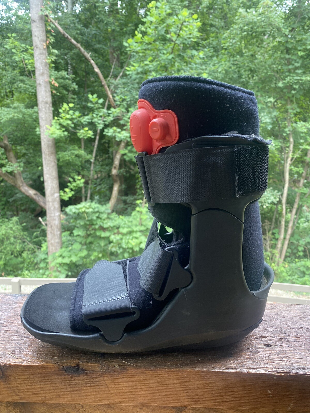 DonJoy XcelTrax Air Walking Boot (Medium) Self adhesive Closure | eBay