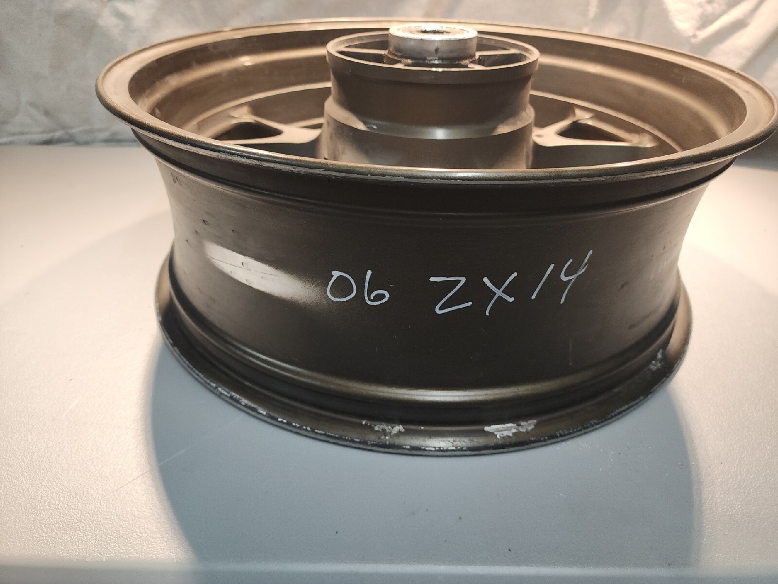 2006-2011 Kawasaki Ninja ZX14 ZX14R ZX Rear Rim Wheel 06 07 08 09 10 11 ...