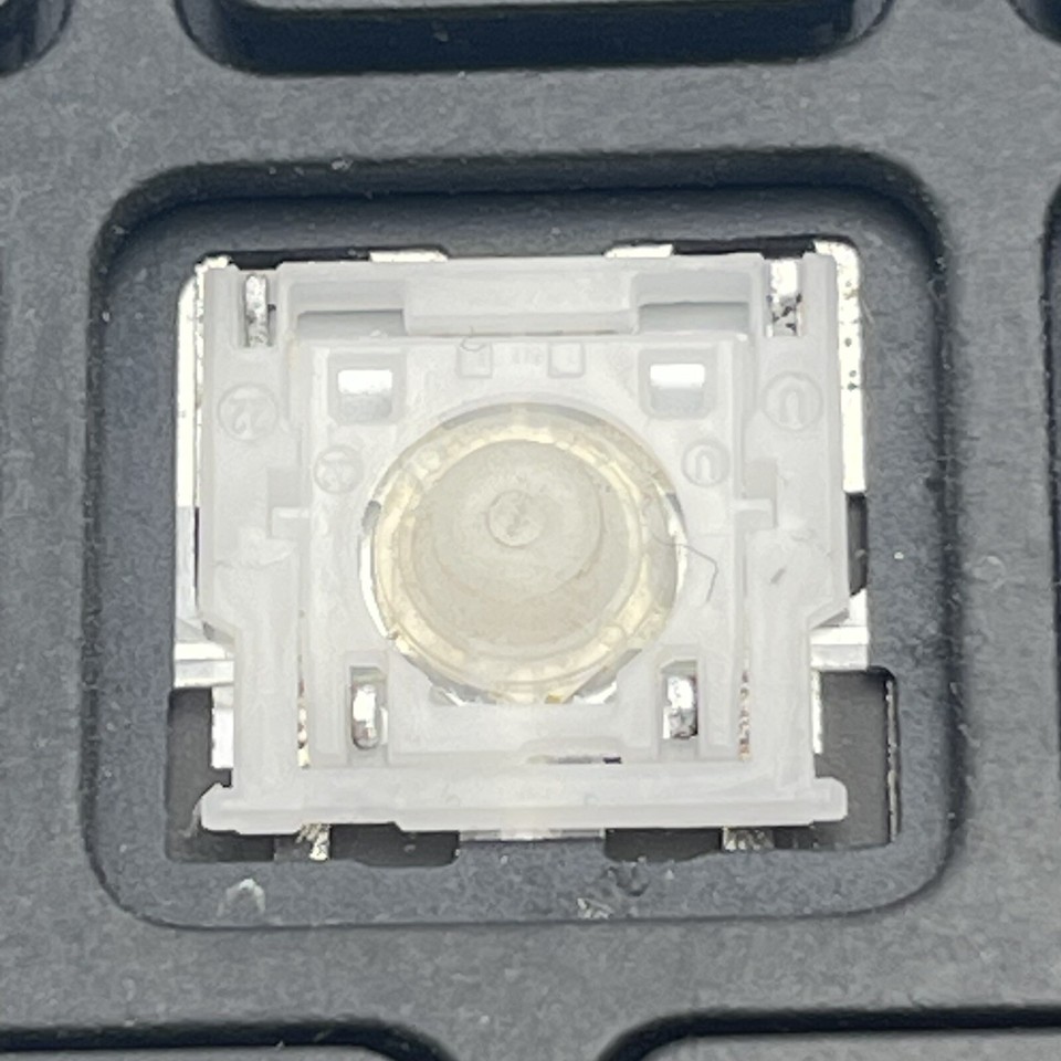 SINGLE KEY CAP & PLASTIC HINGE CLIP Dell XPS 13 9370 9380 7390 03CM18 ...
