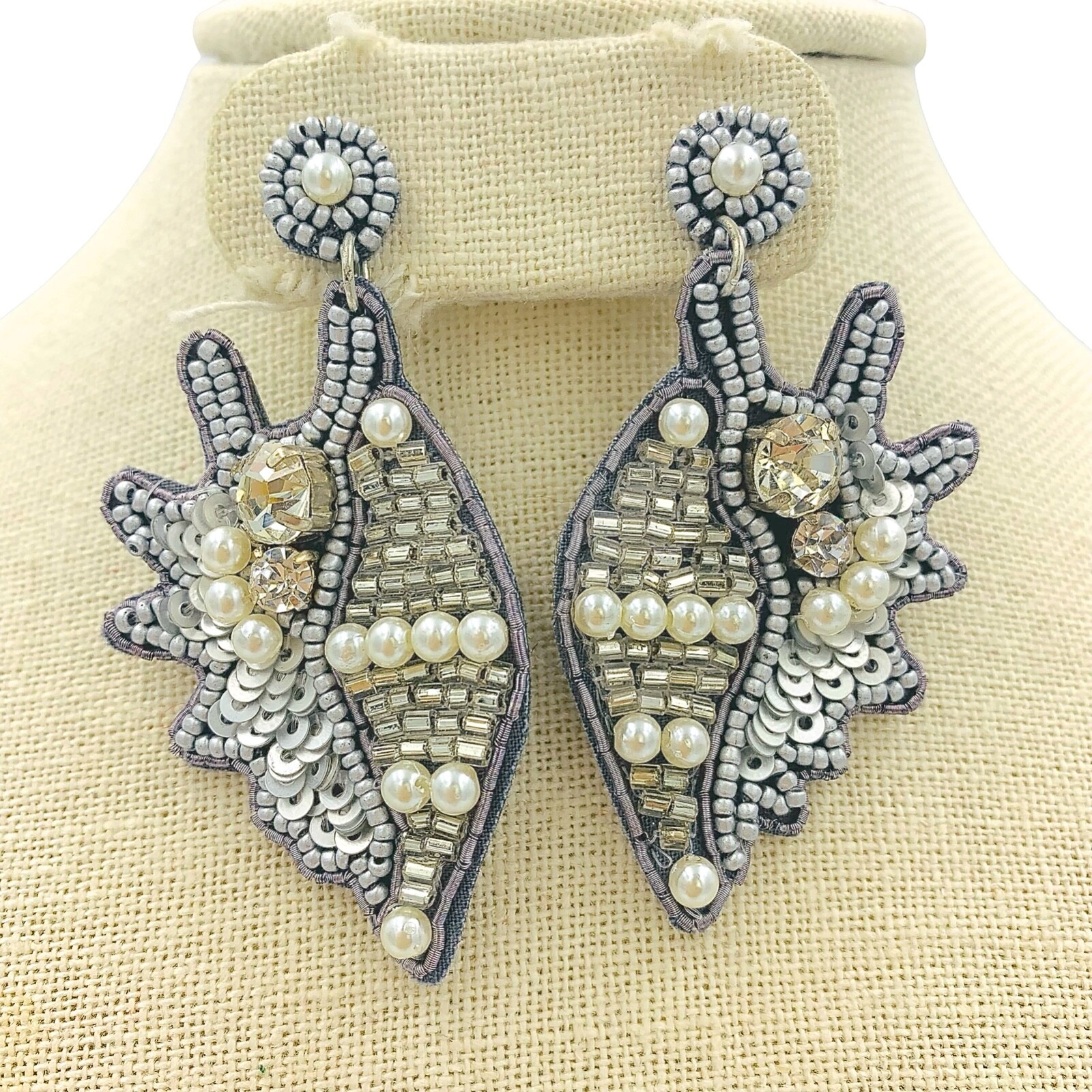 Beaded Conch Seashell w/ Pearls Seed Bead Earrings - Beaded (1.5x2.5in ...