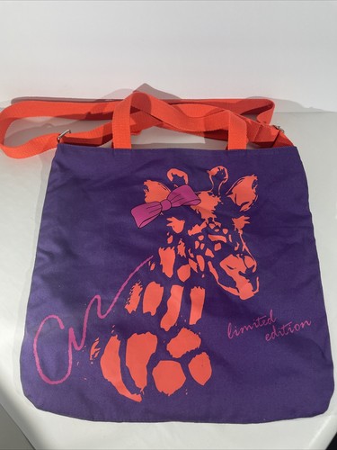 American Rag Cie Limited Edition with Giraffe Image - Gem