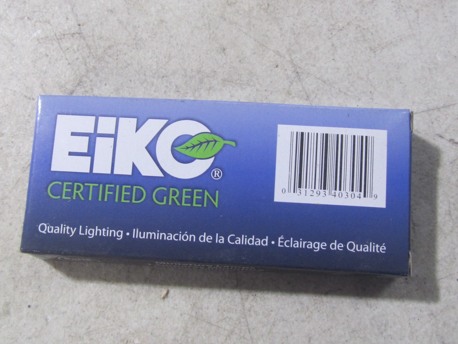 Box of 10 Eiko 161 Miniature Lamps 14 Volt 0.19 Amps Miniature Wedge ...