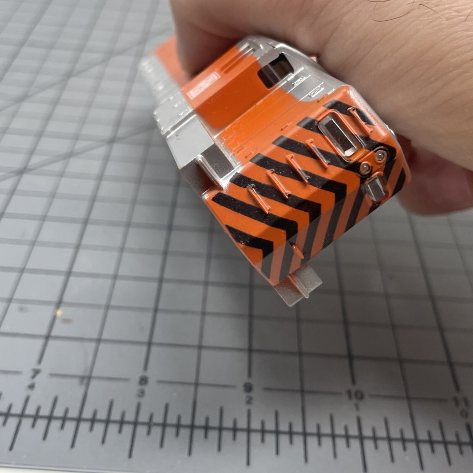 AHM Western Pacific GP18 No. 5013-02 (Flashing Beacon) - 1980 Release ...