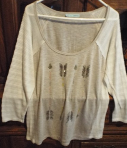 Maurices Top Ivory Feather Rhinestone 3/4 Sleeve Pullover Scoop Neck Women's XL | eBay