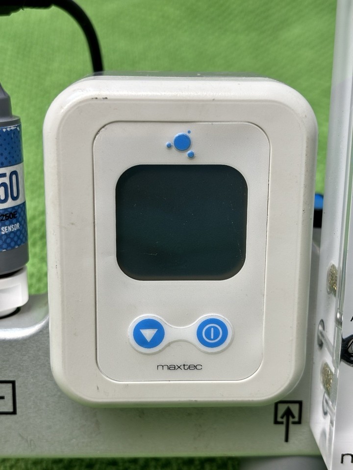 Maxtec MaxVenturi Intertek 9700630 F & P Optiflow Air/Oxygen Blender ...