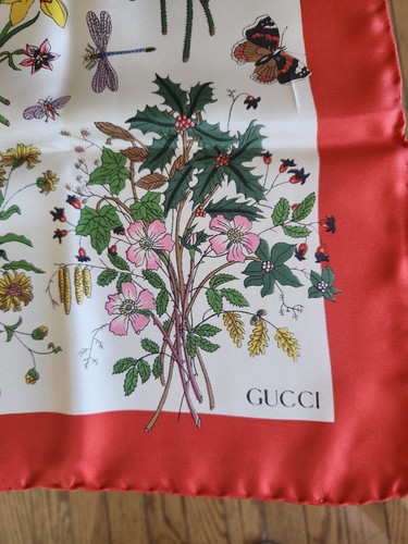 Vtg Gucci 100% Silk Square Scarf Botanical Floral Design Insects ...