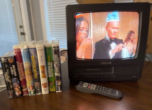 Samsung TV CRT VCR VHS Combo 13” Model CXB1312 Retro Works Gread 1996 ...