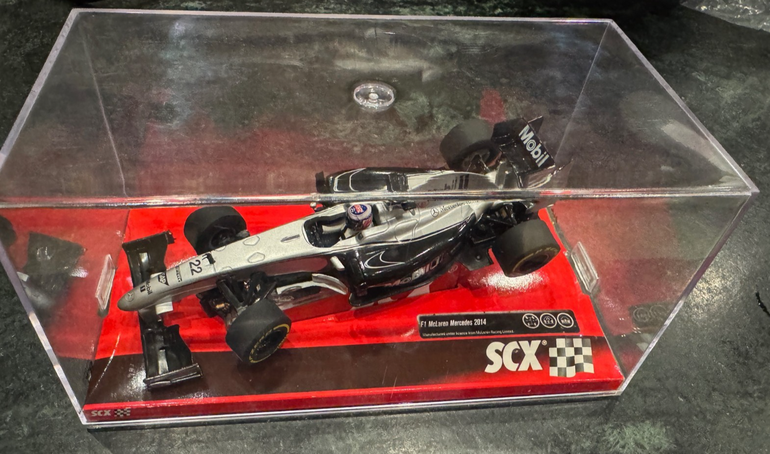 SCX 1/32 Slot Car McLaren MP4-29 Button 2014 #22 F-1 Mobil #10138 ...