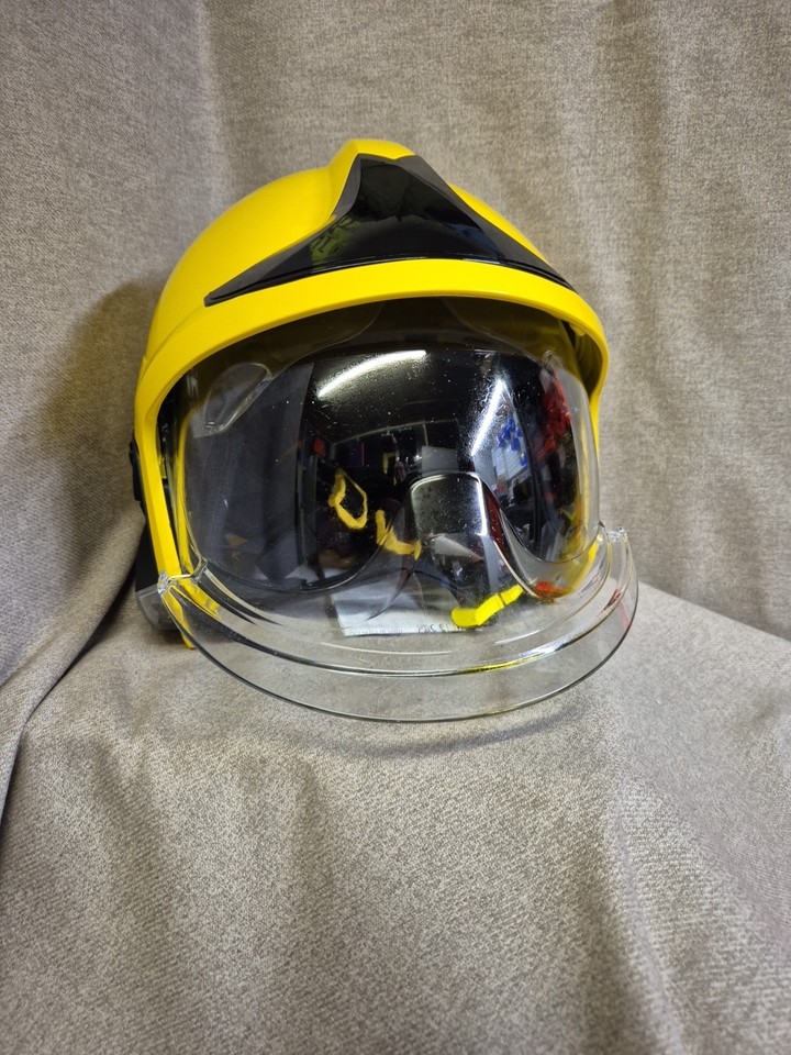 MSA Gallet F1 XF With Integrated Lighting Module for Firefighter Helmet ...