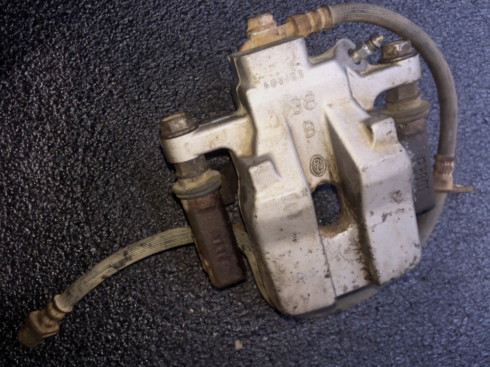 2006-11 Toyota CAMRY Rr/Rt Brake Caliper & Brakt 47830-06050 OEM, 130K ...