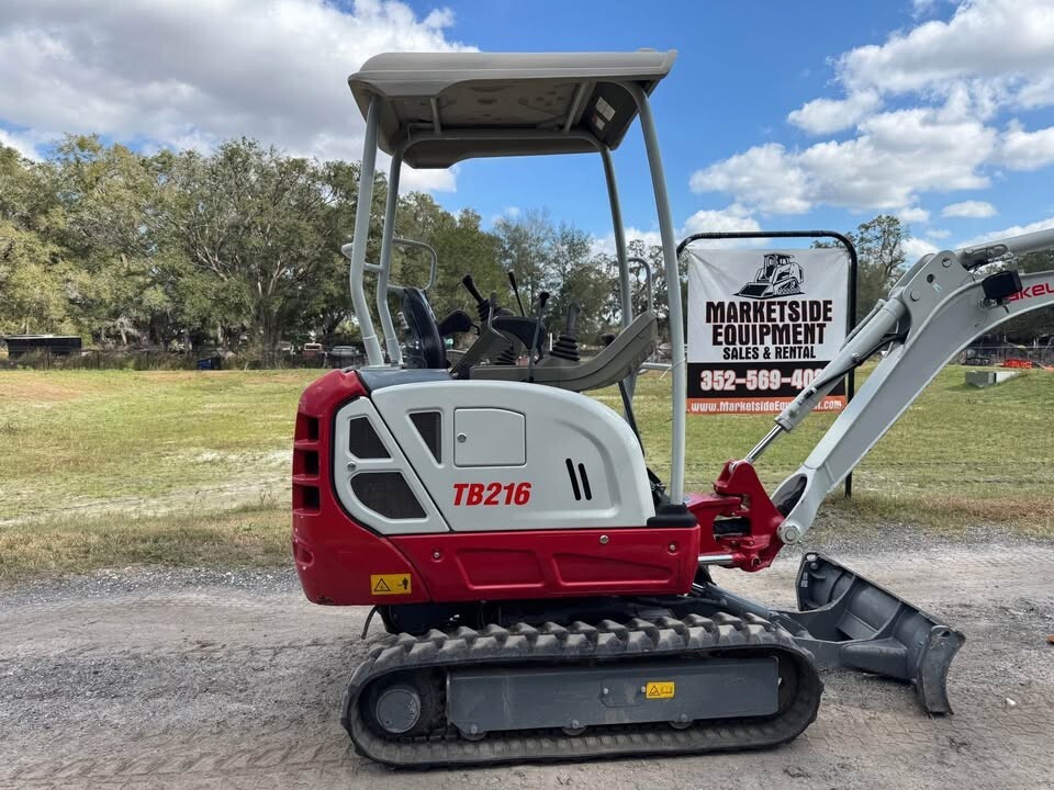 TAKEUCHI TB216 MINI EXCAVATOR - LOW HOURS - VERY CLEAN! | eBay