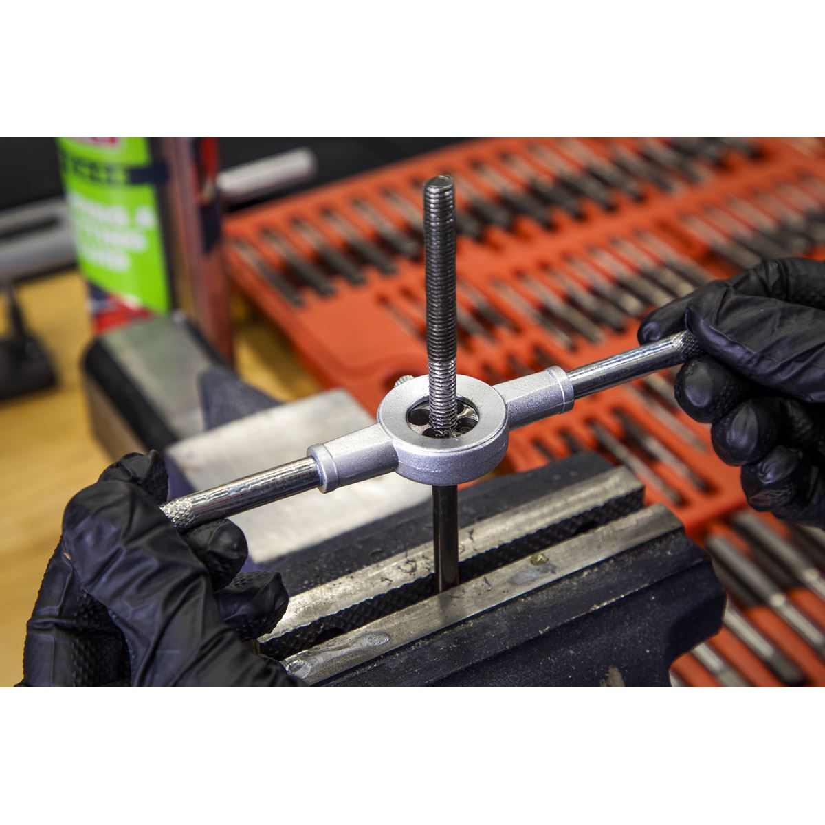 Sealey Tap & Die Set 110pc Metric AK30110 | eBay